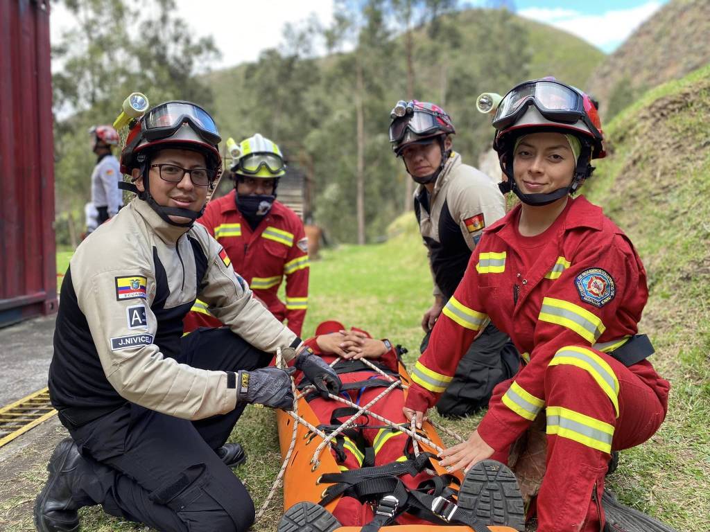 Formaciòn – BCBVC – Bomberos Cuenca